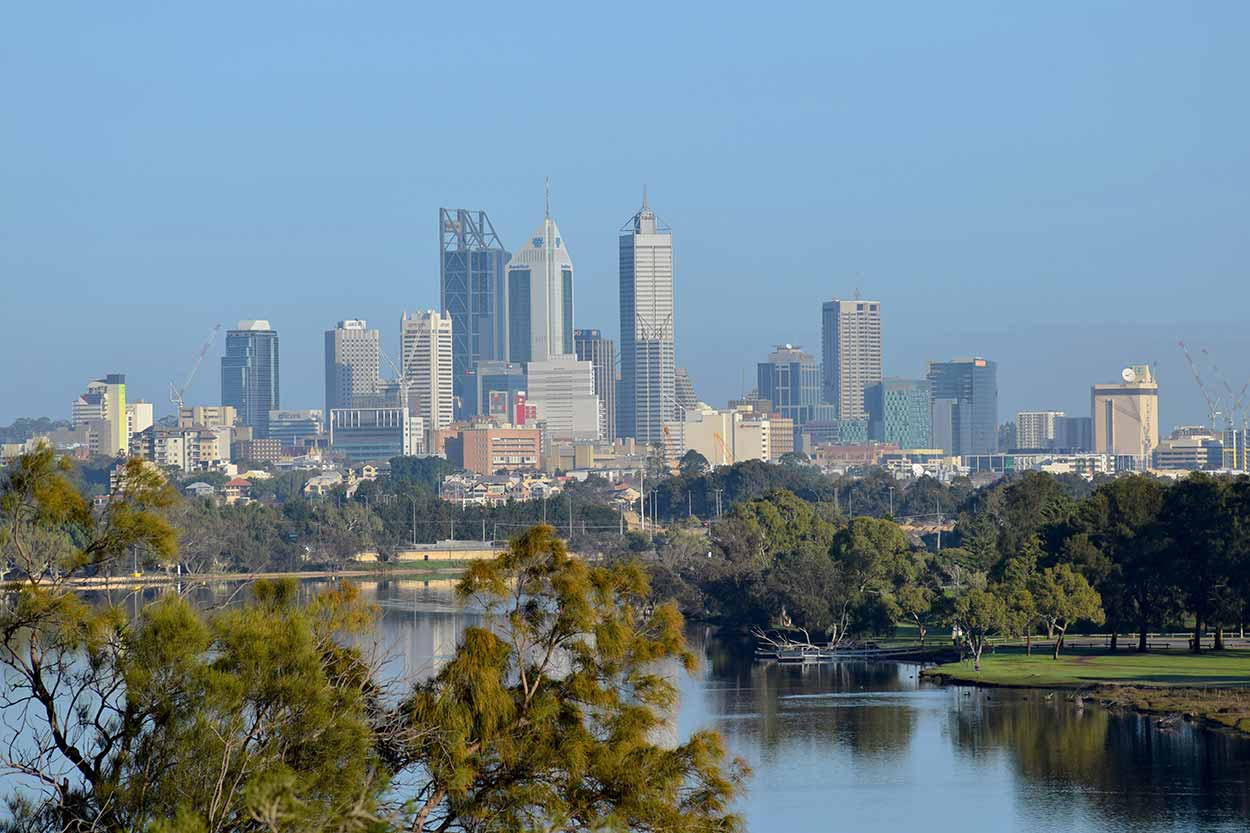 Claisebrook to Bayswater via the Swan River South Bank, Perth, Australia