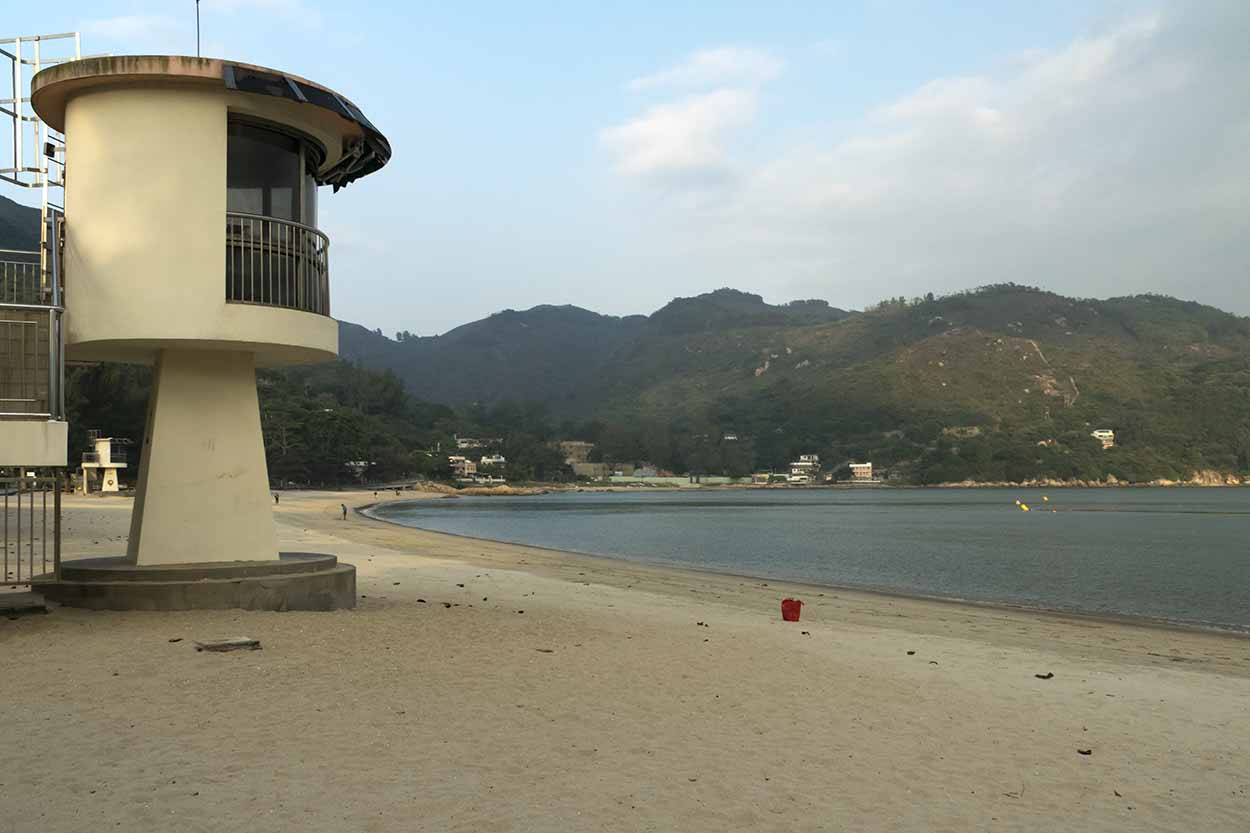 An Afternoon Stroll Along Silvermine Bay Beach at Mui Wo, Lantau Island ...