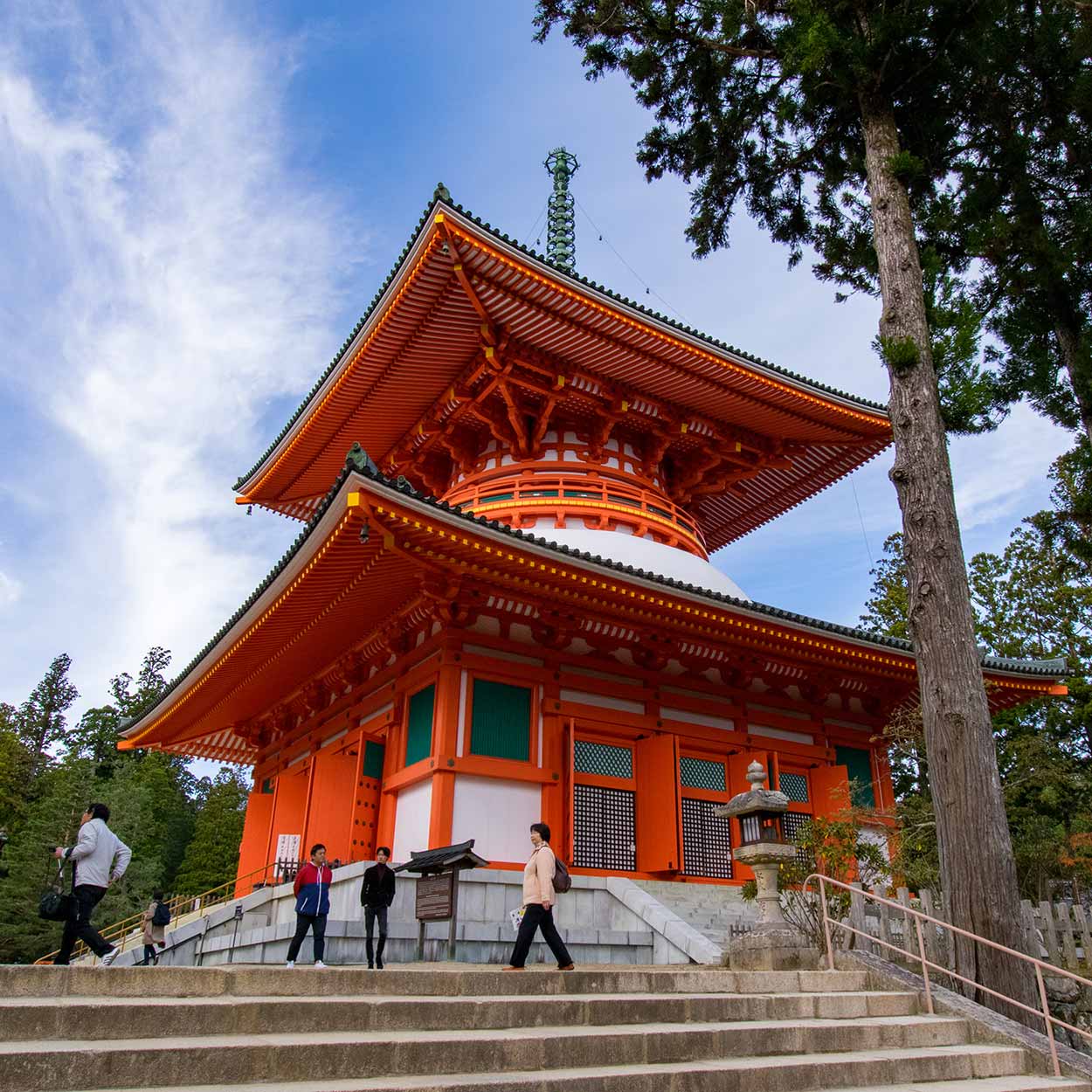 A Day of Walking and Exploring Koyasan, Wakayama, Japan