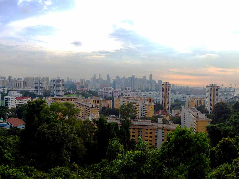 The view from Mount Faber Park towards the sprawling Singapore skyline ...